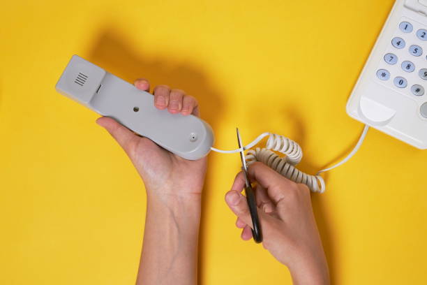 ☎What Dream About Cut Phone Cord Means