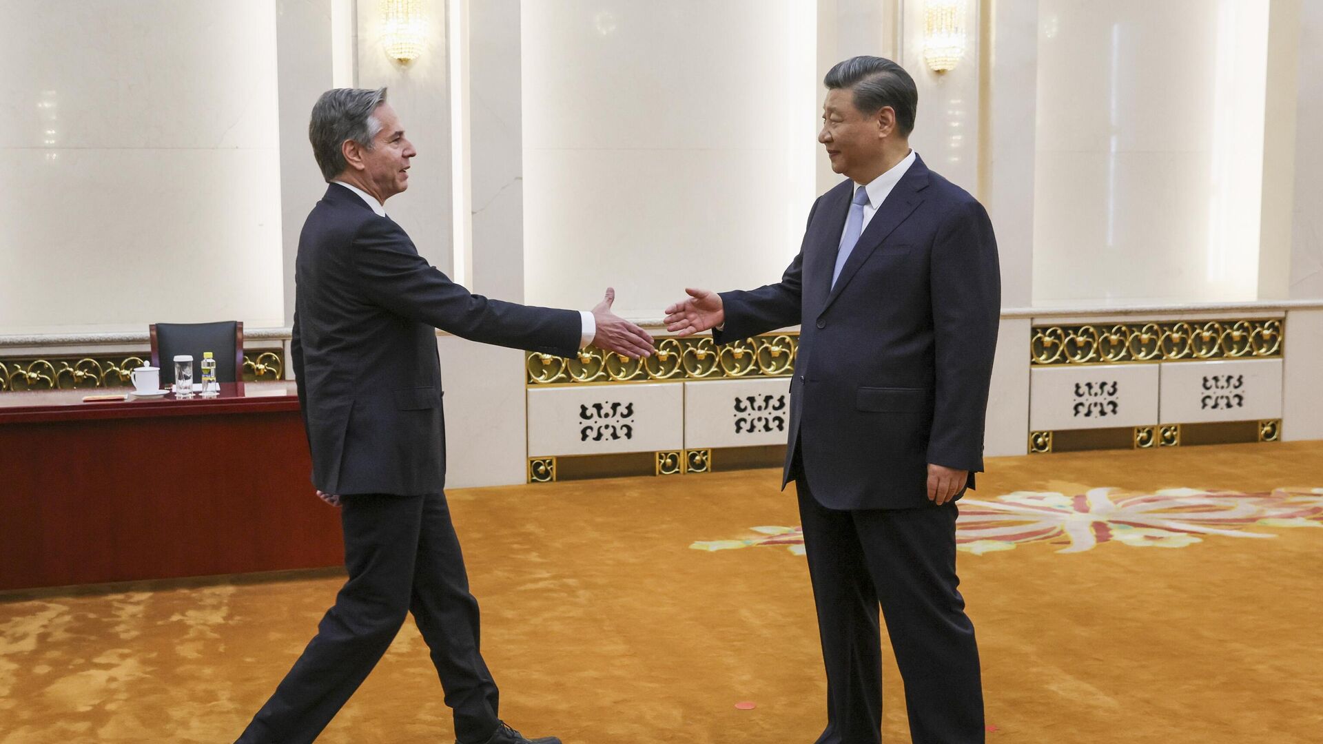 What Dream About Diplomat Means