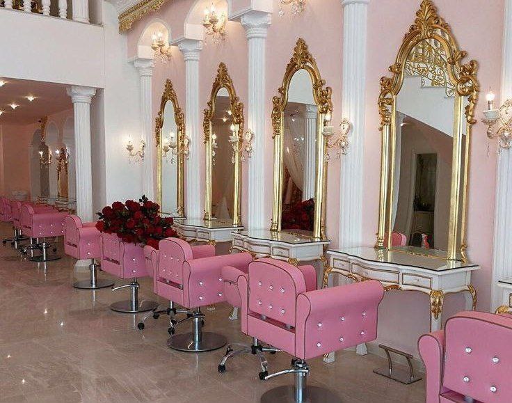 What Dream About Beauty Salon Means